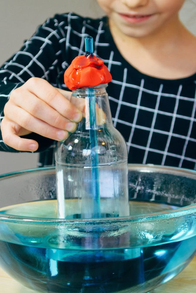 How to Build and Use a Simple Thermometer: Easy Science Experiment with ...