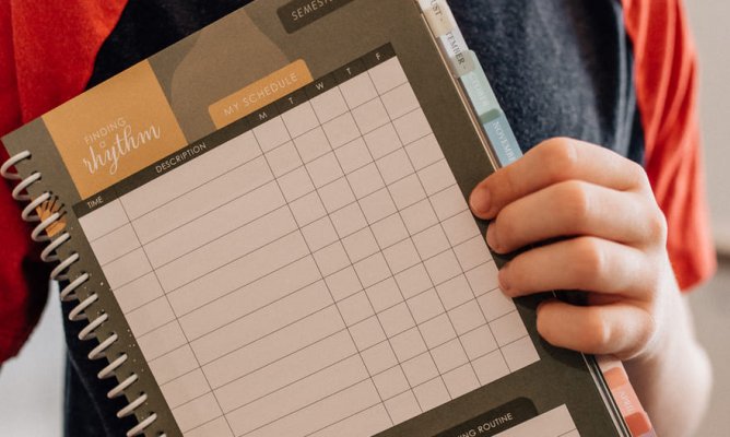 5 Tips to Minimize Overscheduling - Well Planned Gal